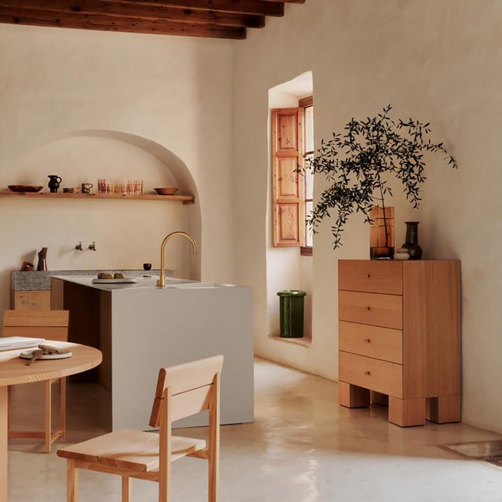 Ferm Living Aukko Dining Table - Ø140 | Osta osoitteesta Hulténs